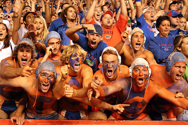 Top 10 Colleges With School Spirit | StartSchoolNow