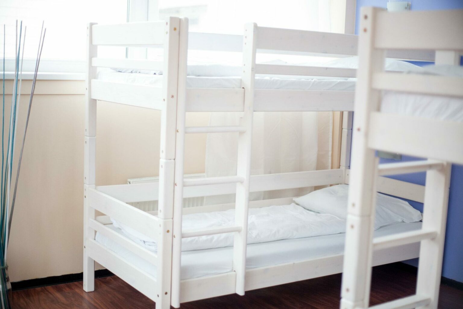 How to Loft a Dorm Bed? A Straightforward Guide | StartSchoolNow